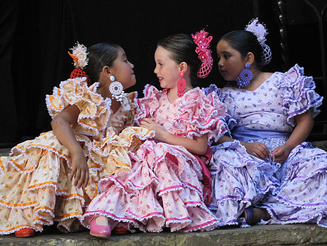 Faces of Fiesta | Photo of the Day | Noozhawk