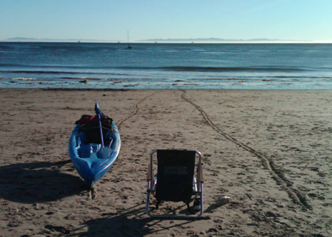 Kayak Tracks In and Out at Summerland Beach | Photo of the Day | Noozhawk