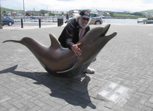 Irish Dolphin | Photo of the Day | Noozhawk