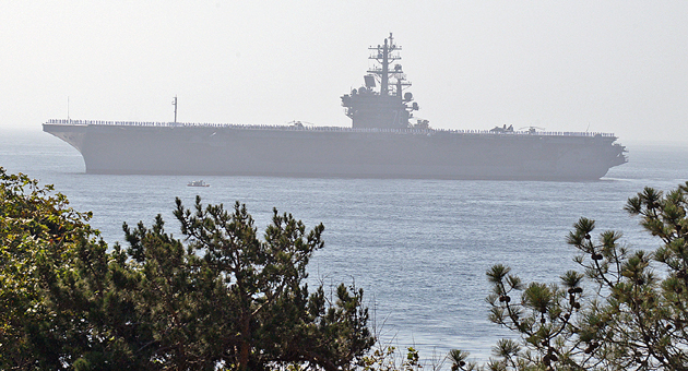 Bill Macfadyen: USS Ronald Reagan Appears to Take Evasive Action in ...