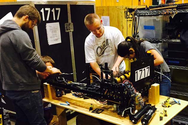 Dos Pueblos Engineering Academy’s Team 1717 On a Roll at FIRST Robotics ...