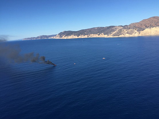 No Injuries Reported As Boat Catches Fire, Sinks Near Channel Islands ...