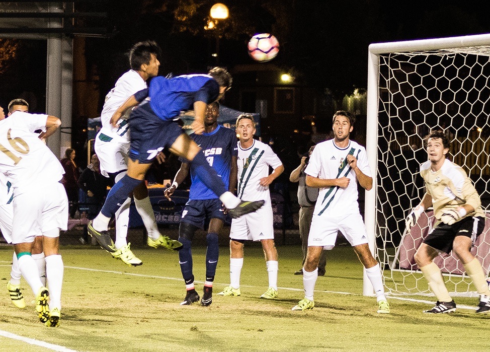 Kevin Feucht, Nick DePuy Come Through for UCSB at Davis | Sports | Noozhawk