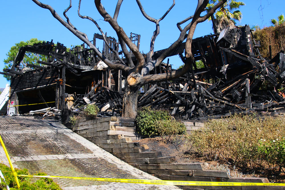 Bill Macfadyen: Summerland Family Loses It All in House Fire at Height ...