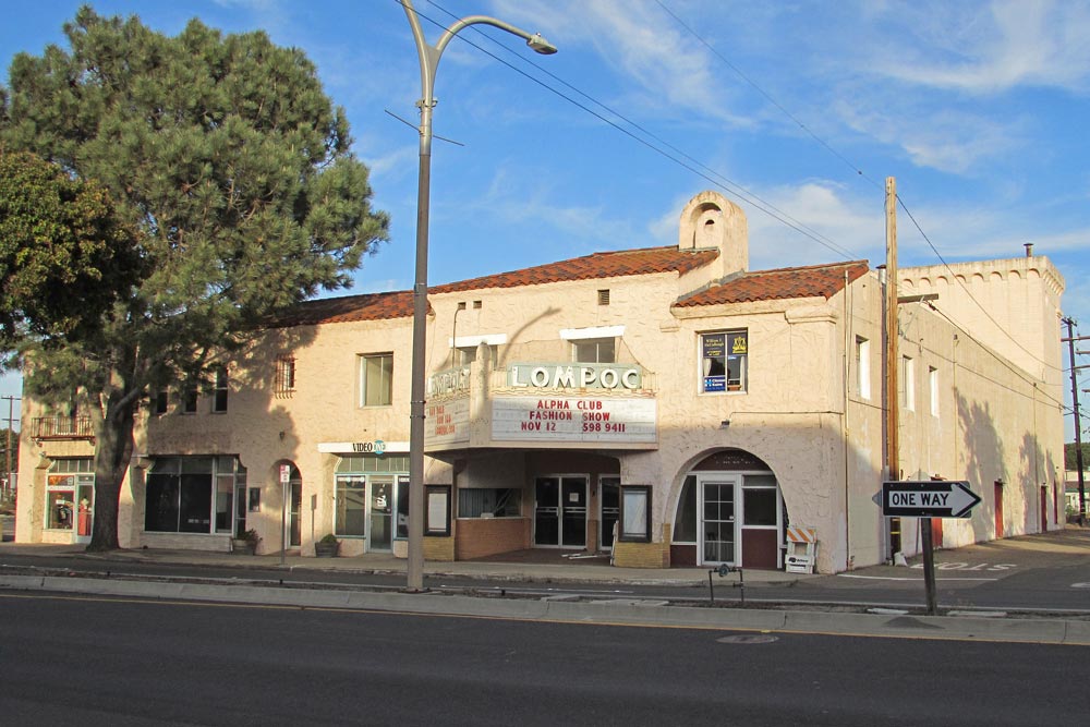 Actress Julia Louis-Dreyfus, Director Brad Hall Boost Lompoc Theatre ...