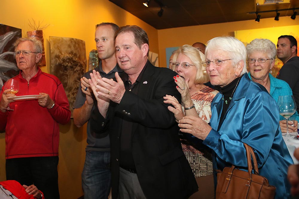 Bob Lingl Wins Re-Election in Lompoc Mayor Race | Local News | Noozhawk