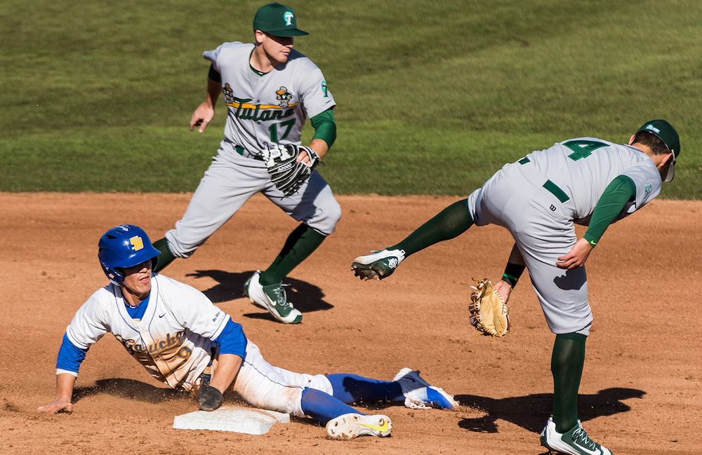 UCSB Builds 7-0 Lead, Holds Off Tulane in Home Opener | Sports | Noozhawk