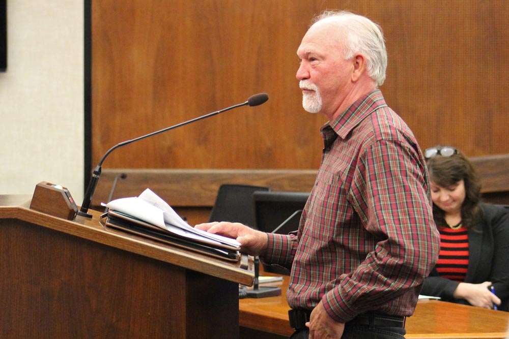 Supervisors Name Former County Auditor-Controller Bob Geis to Isla ...