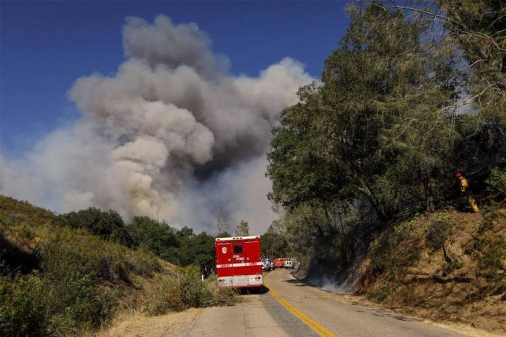 Fast-Moving Hill Fire in San Luis Obispo County Chars 1,200-1,500 Acres ...