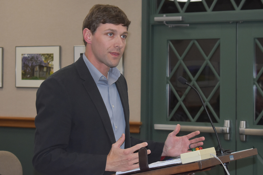 Solvang Finds New City Manager in Desert City of Indian Wells | Local ...