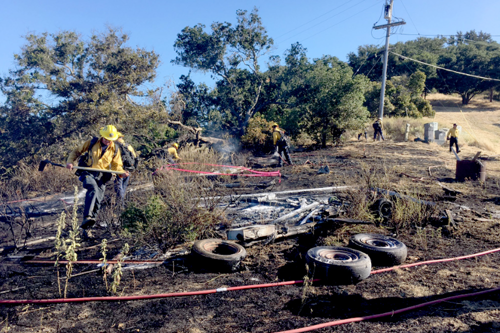 Crews Quickly Contain Small Vegetation Fire in Gaviota Area | Local ...