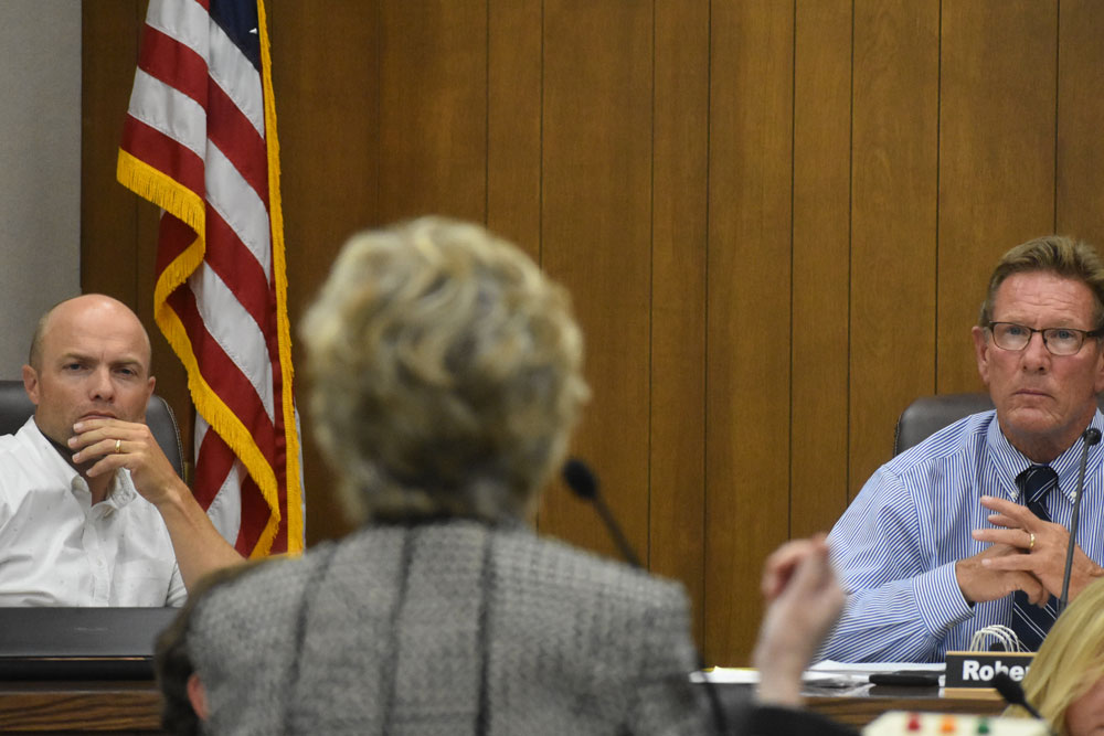 Solvang Council Considers Chamber of Commerce, Visitor’s Bureau ...