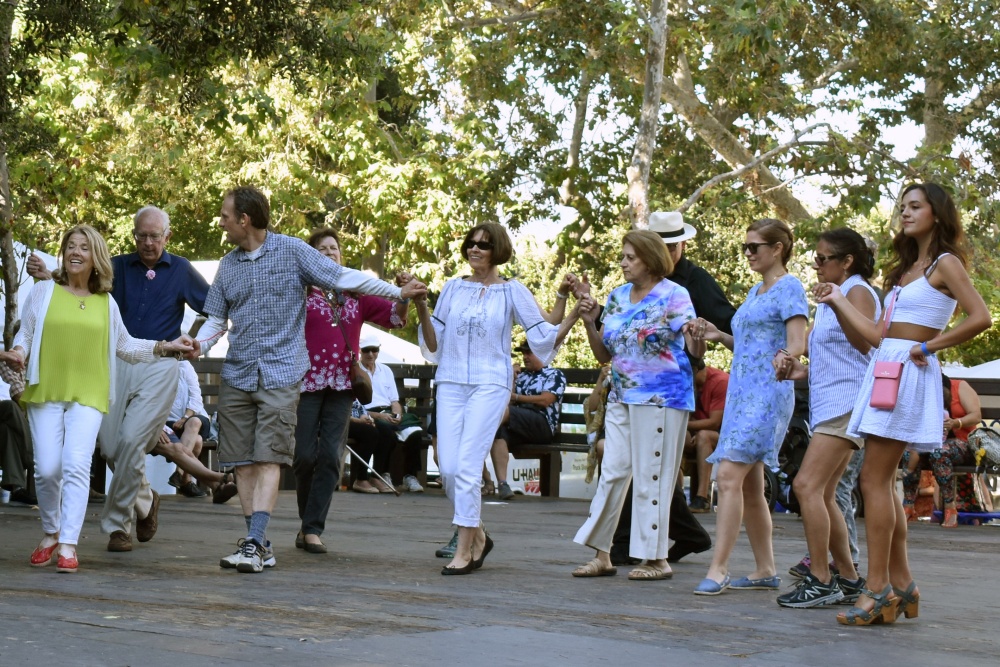 Greek Festival Shares a Taste of Greece with Music, Dancing and a ...