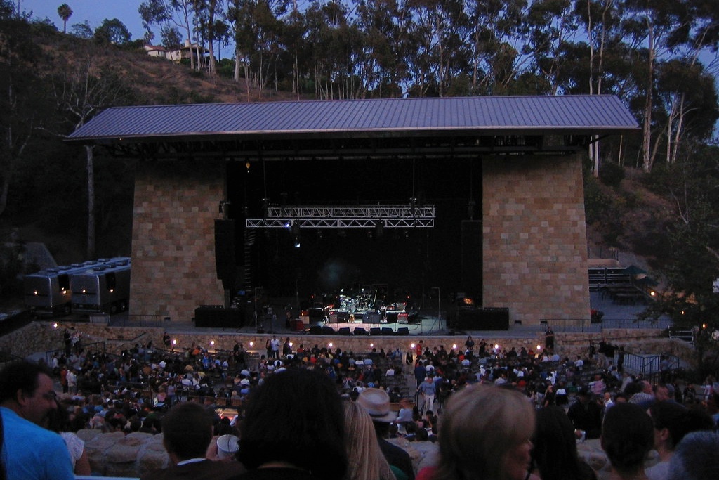 Donna Polizzi: Santa Barbara Bowl Offers a Dazzling Display of Sights ...