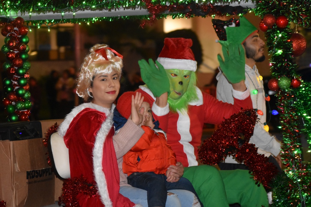 Santa Maria Christmas Parade of Lights Delivers the Joy of Giving ...