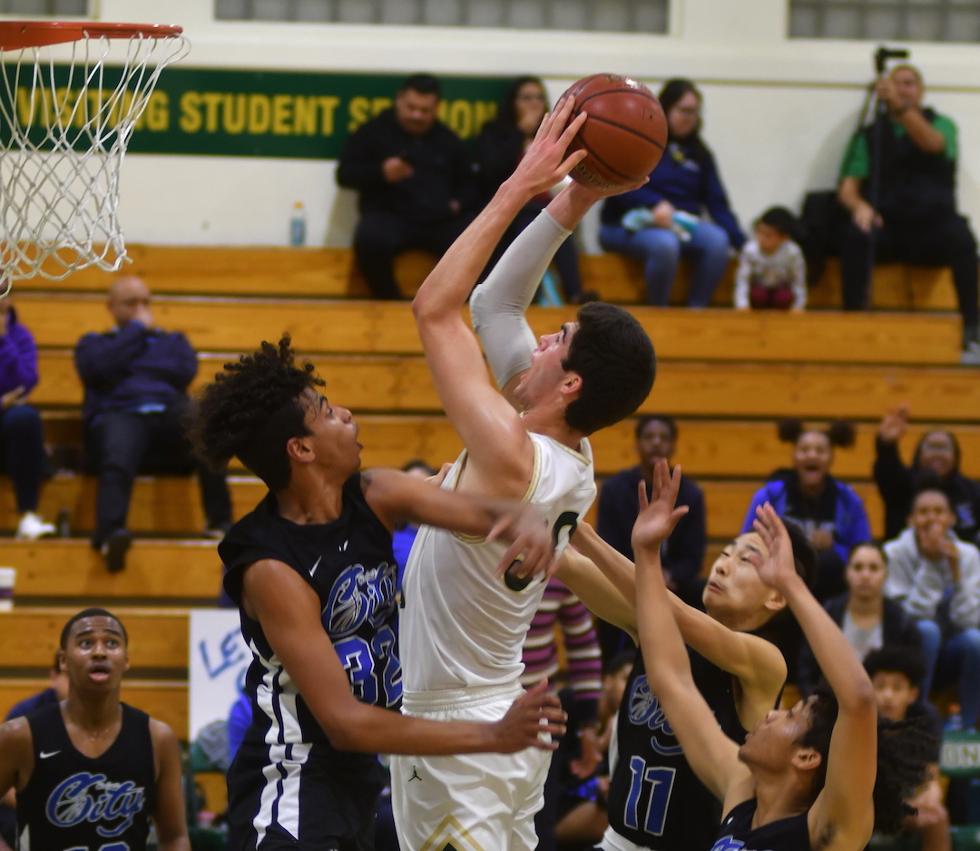 Bryce Warrecker Scores 35 in Santa Barbara’s First-Round CIF Basketball ...