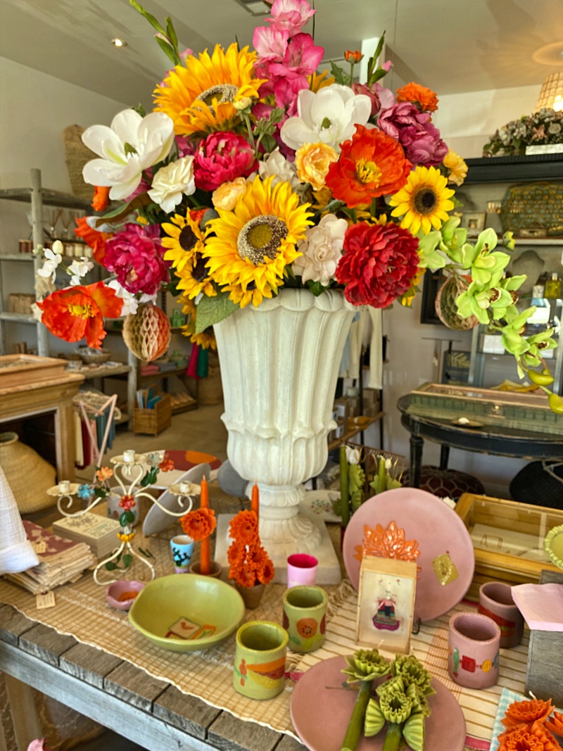 Judy Foreman: Folly Finds a Sweet Spot at Santa Barbara’s Arlington ...