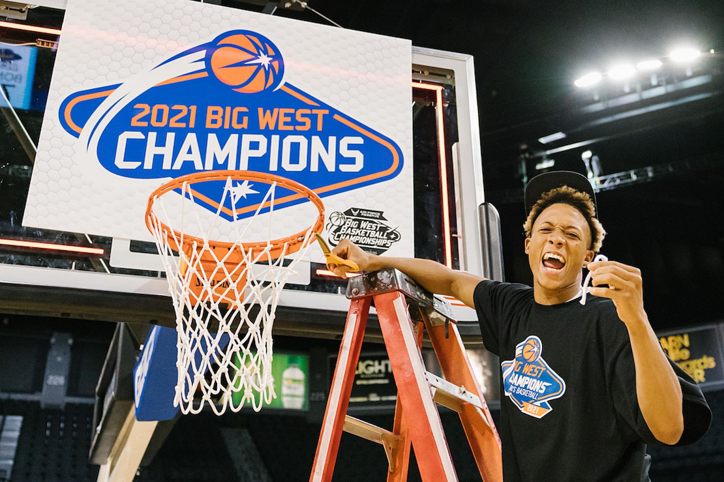 Mark Patton: UCSB Looks to Regain Winning Touch in Big West Basketball ...