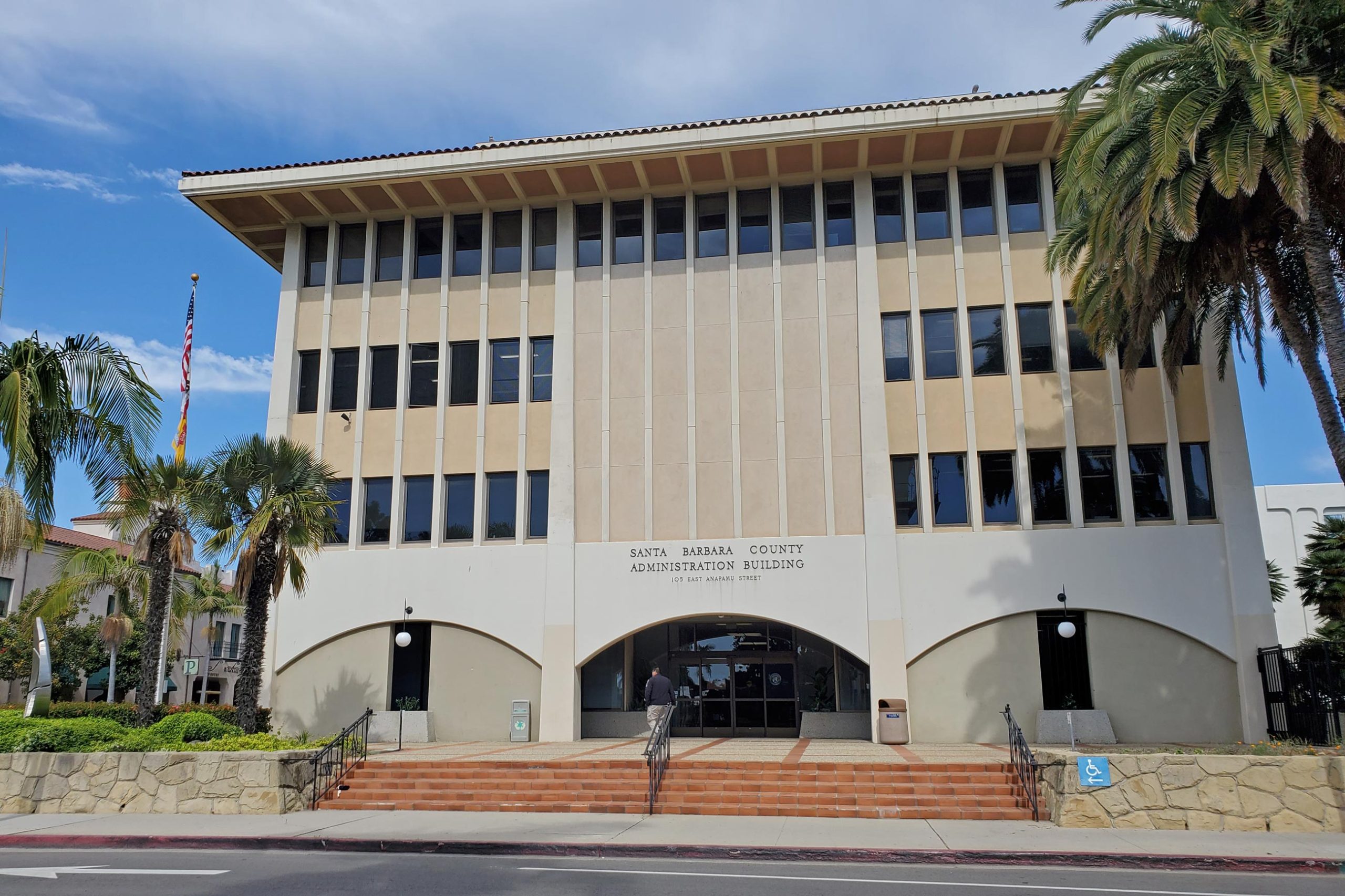 County Adding Security Screening Areas to Santa Barbara, Santa Maria ...