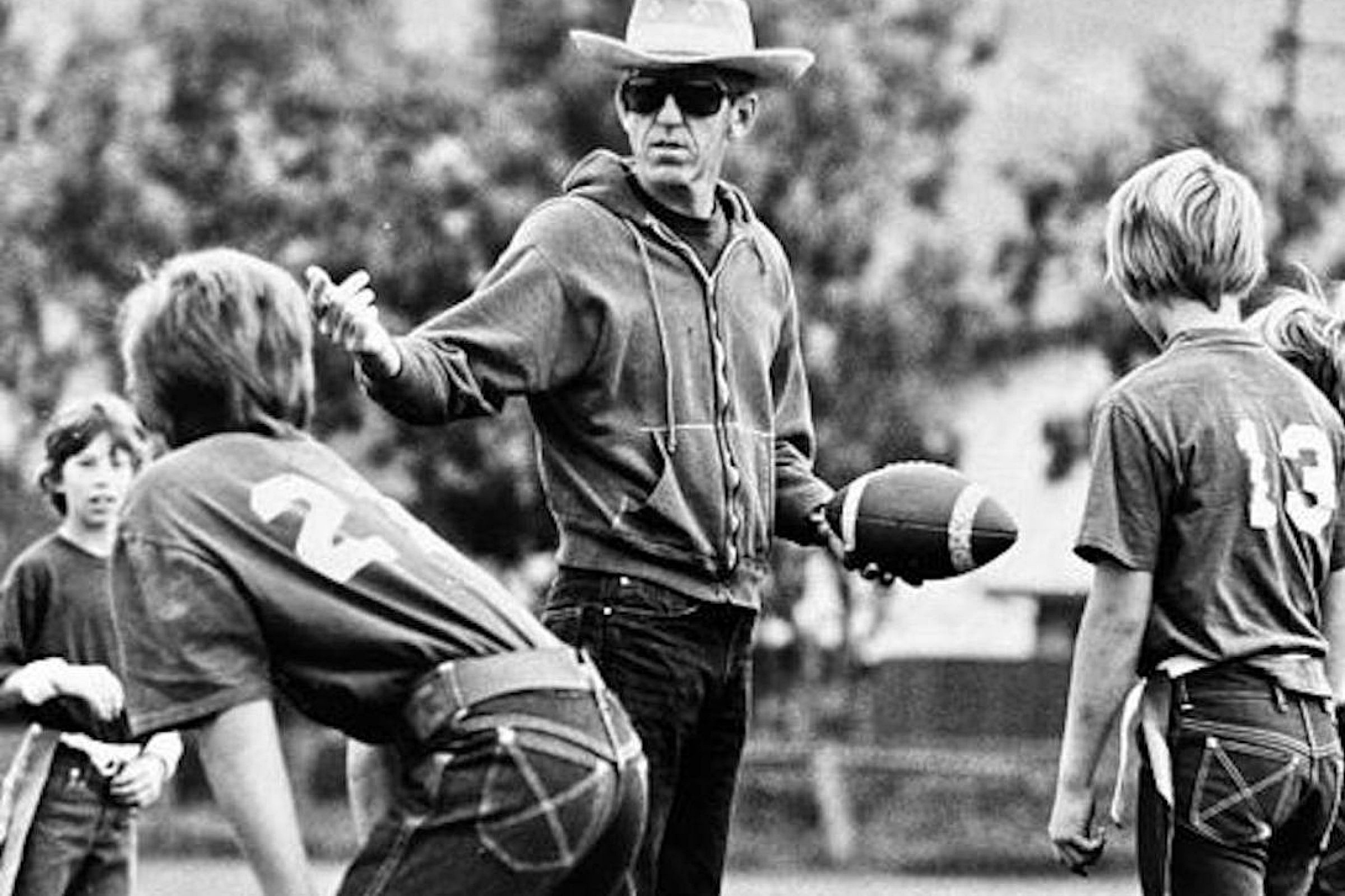 Mark Patton: A Chorus of Acclaim for Unsung Goleta Valley Coach Bill ...