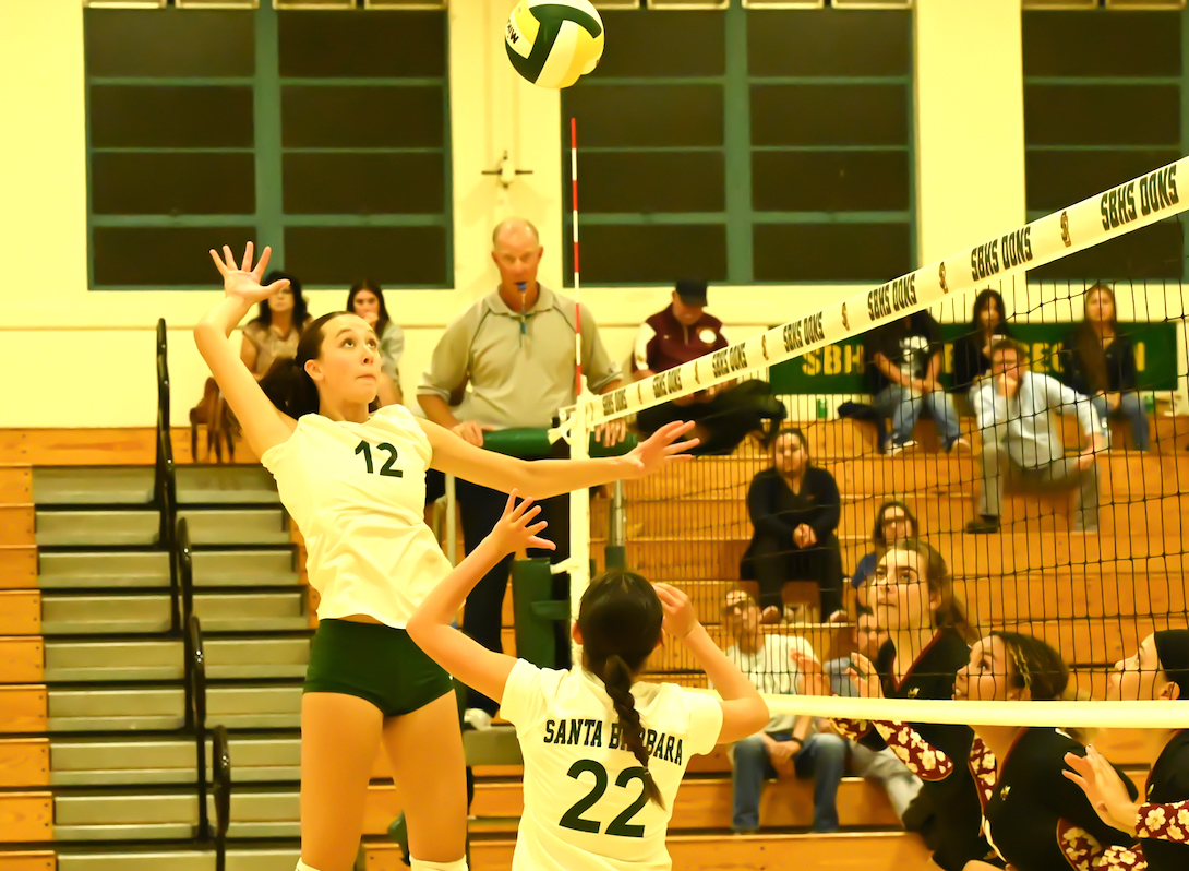 Stella Borgioli’s 11-Point Service Run Sparks Santa Barbara in 4-Set ...