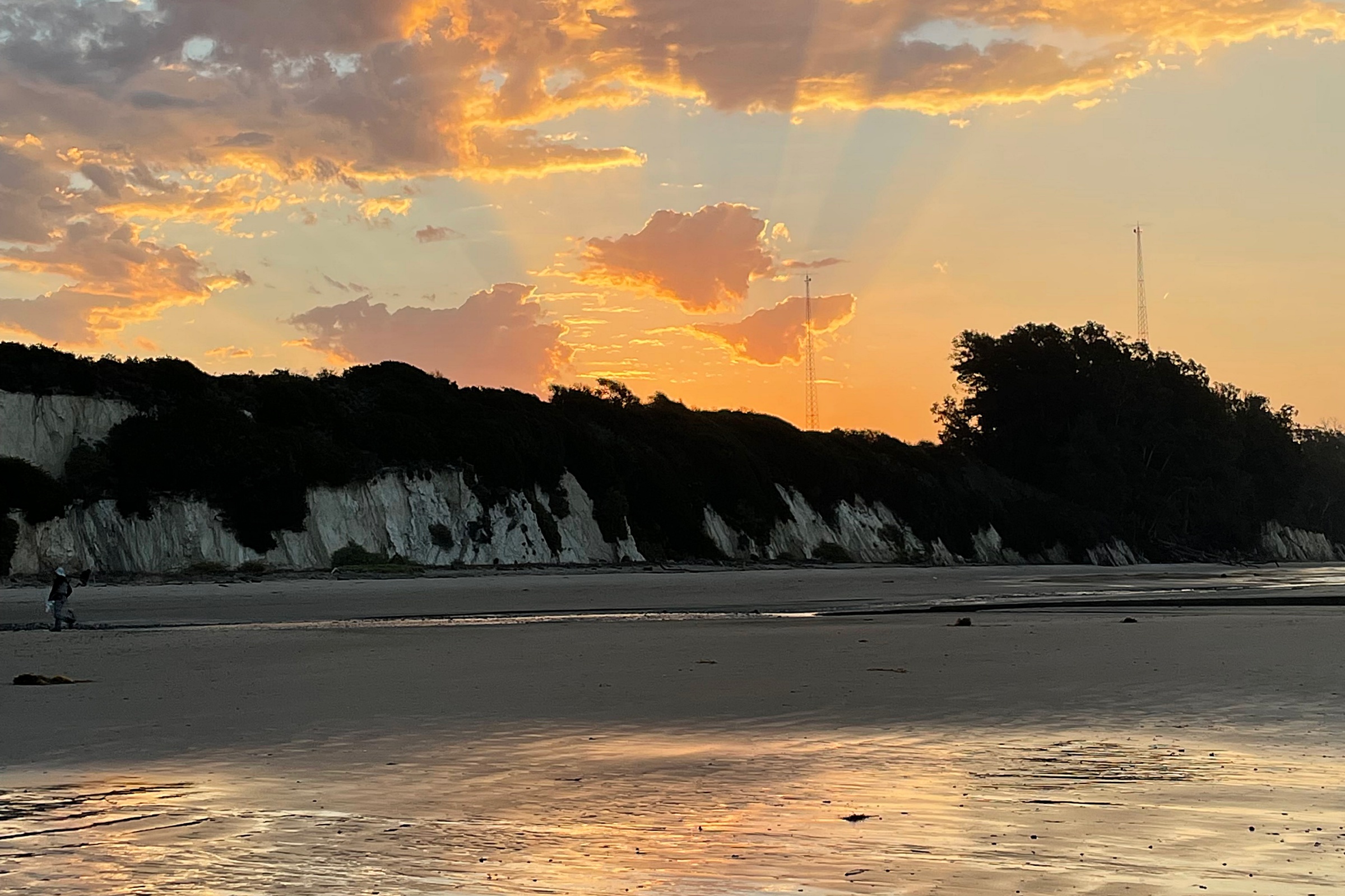 Sunrise at Goleta Beach | Photo of the Day | Noozhawk