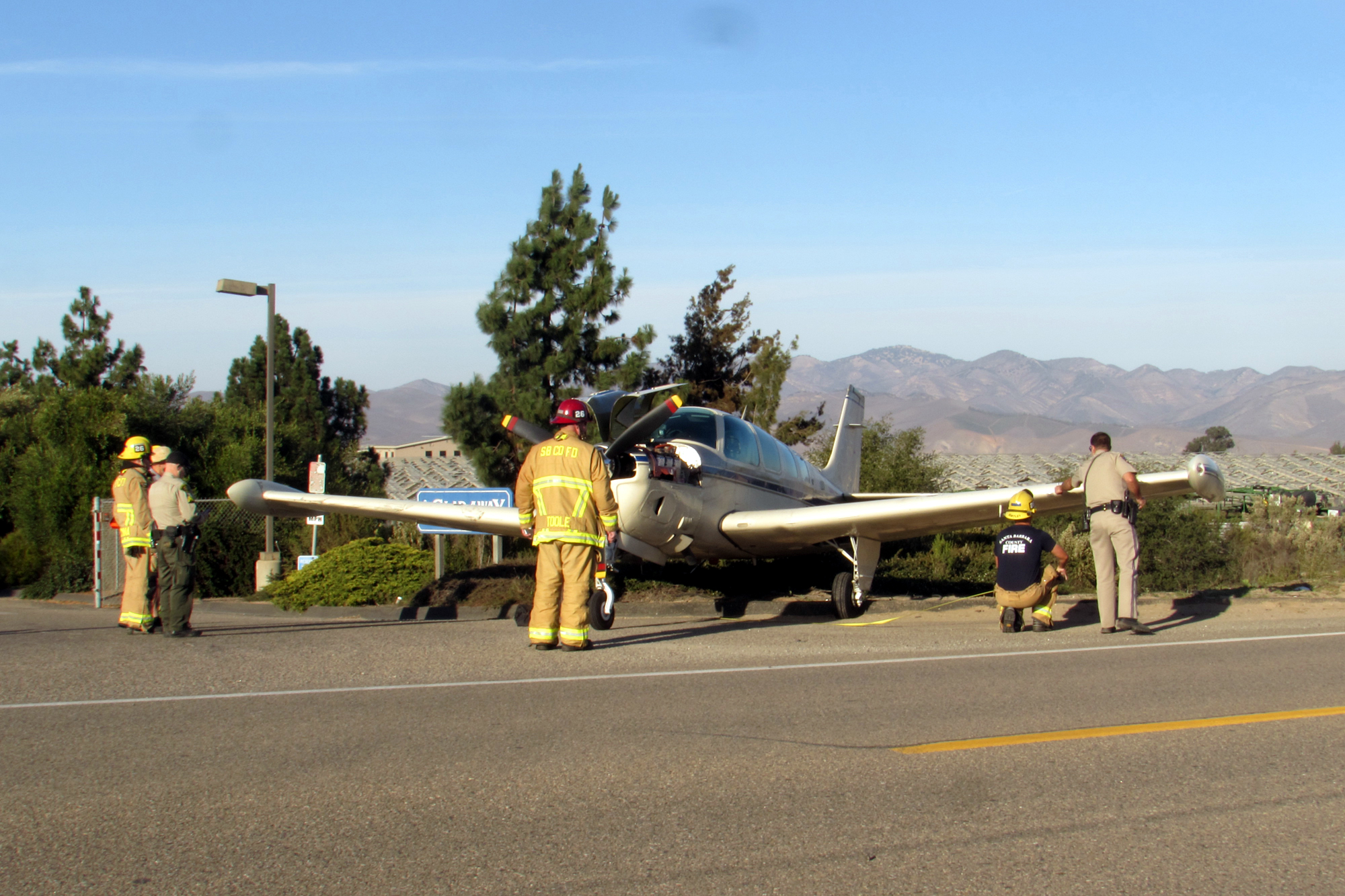 Small Plane Safely Makes Emergency Landing East of Orcutt | Local News ...