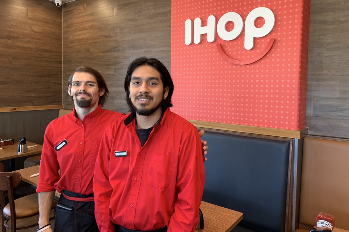 BizHawk: Business Is Heating Up for IHOP at New Location on Hollister ...