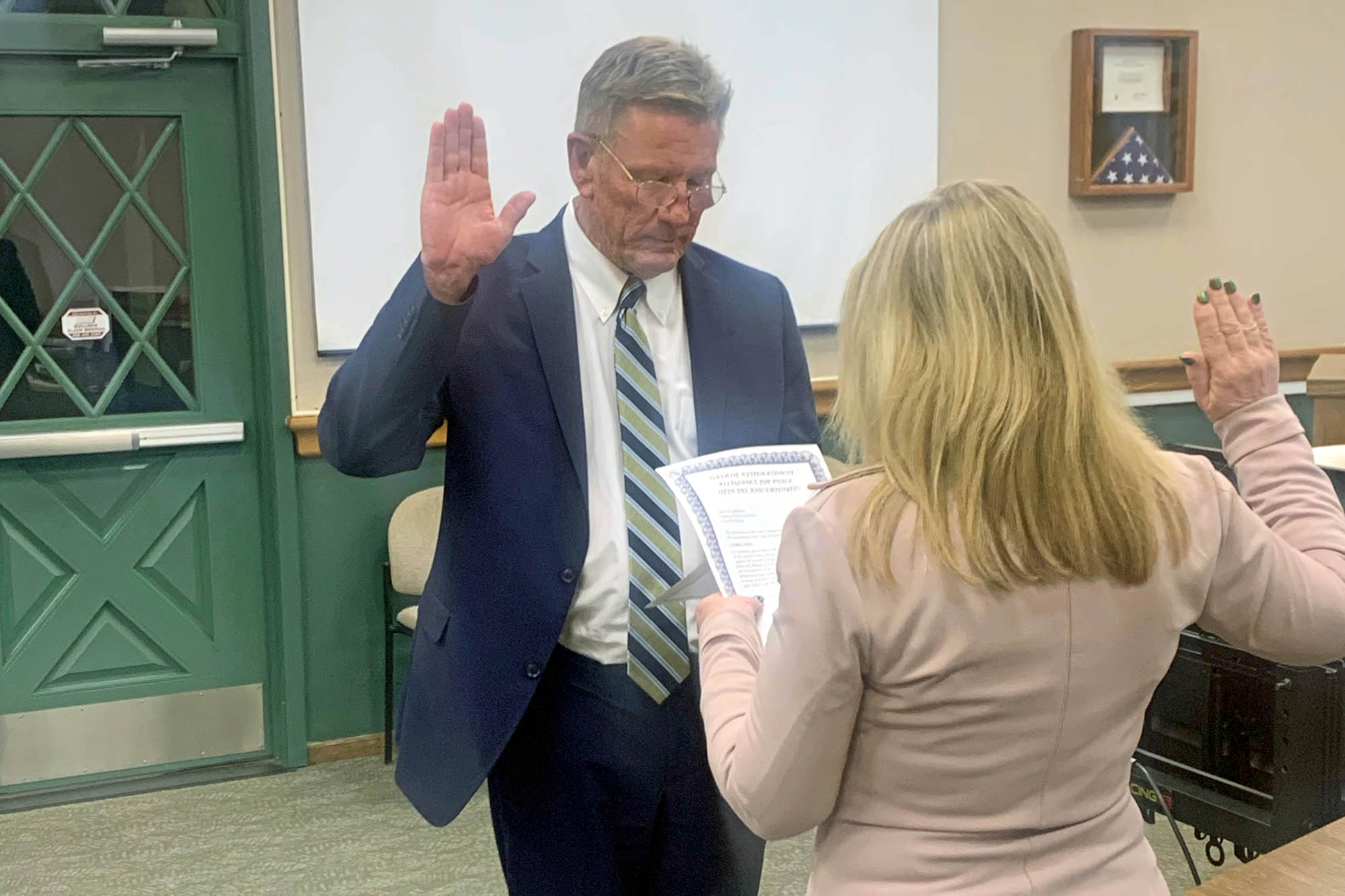 Divided Solvang Council Appoints Robert Clarke to Fill Fifth Seat ...