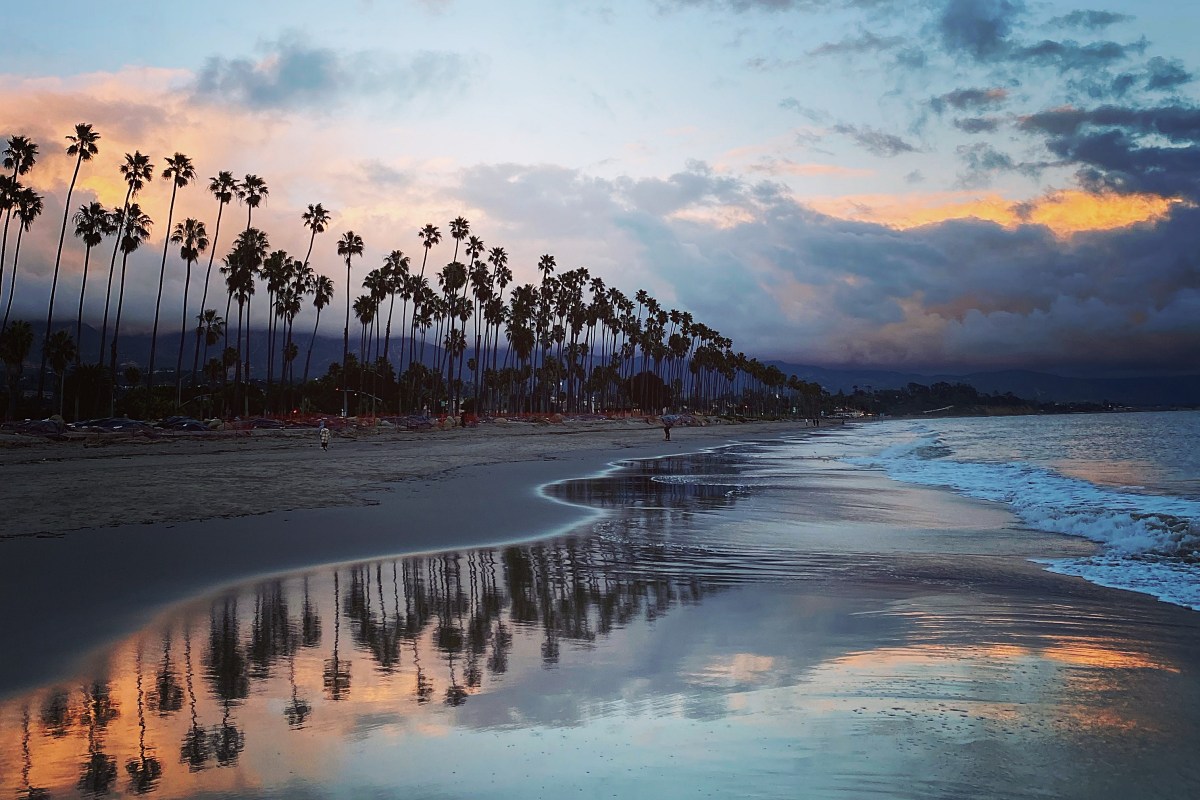 Dusk at East Beach | Photo of the Day | Noozhawk