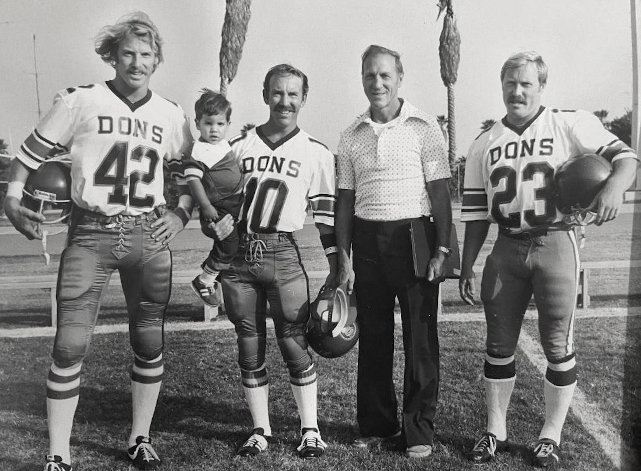 Former Dons Quarterback and Assistant Football Coach Steve Cathcart ...