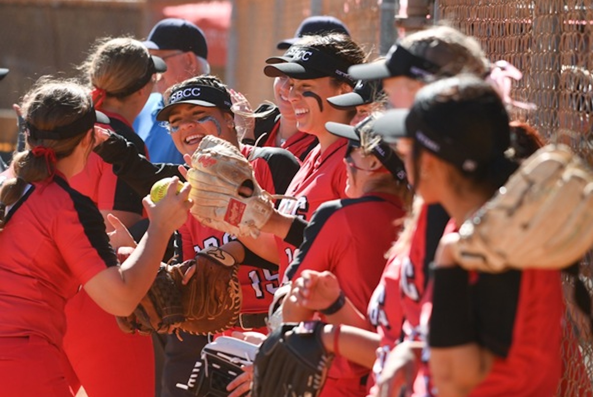 SBCC Softball on a 10-0 Roll to Start the Season | Sports | Noozhawk