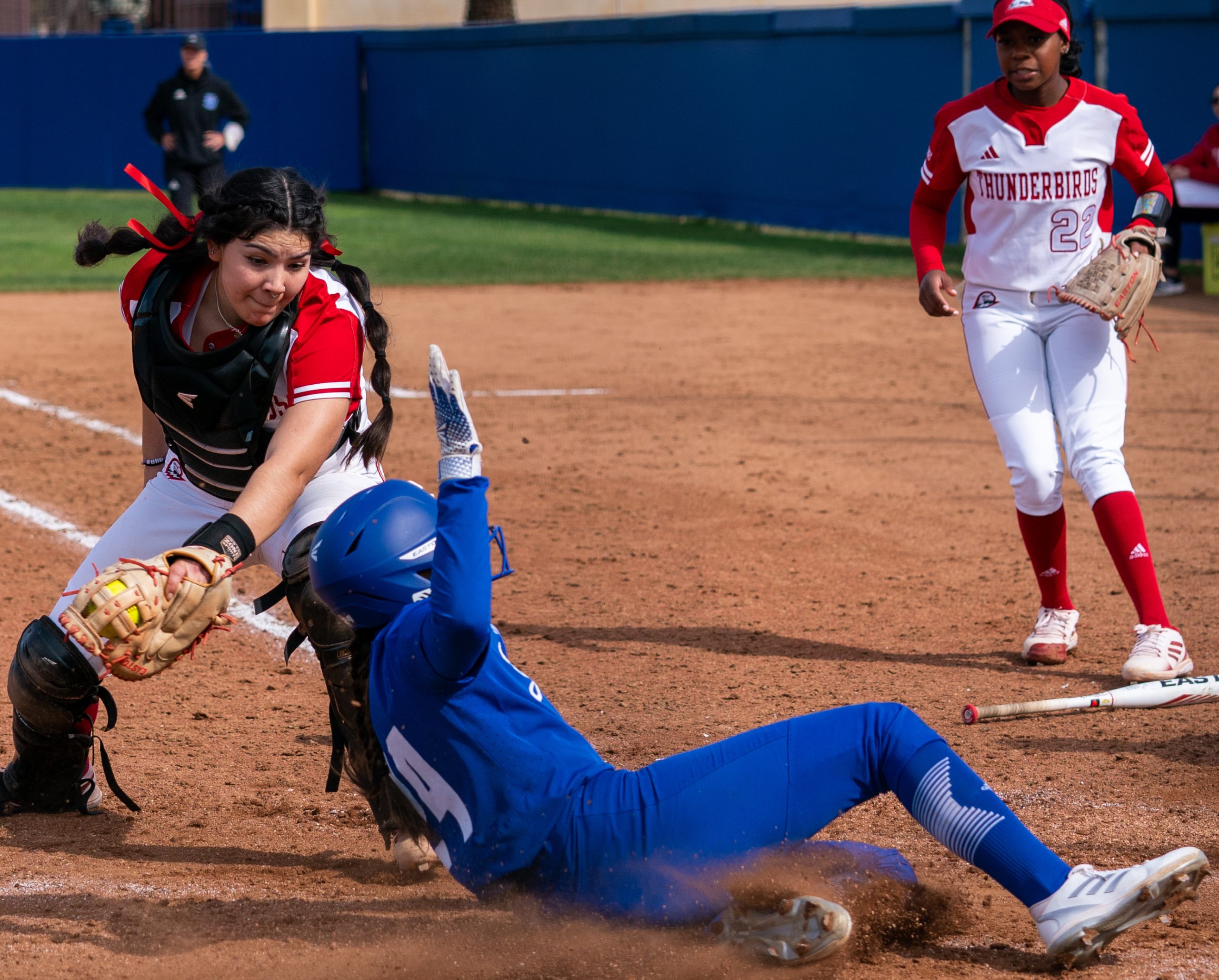 UCSB Softball Comes Out Swinging in Home Opener, Sweeps Doubleheader ...