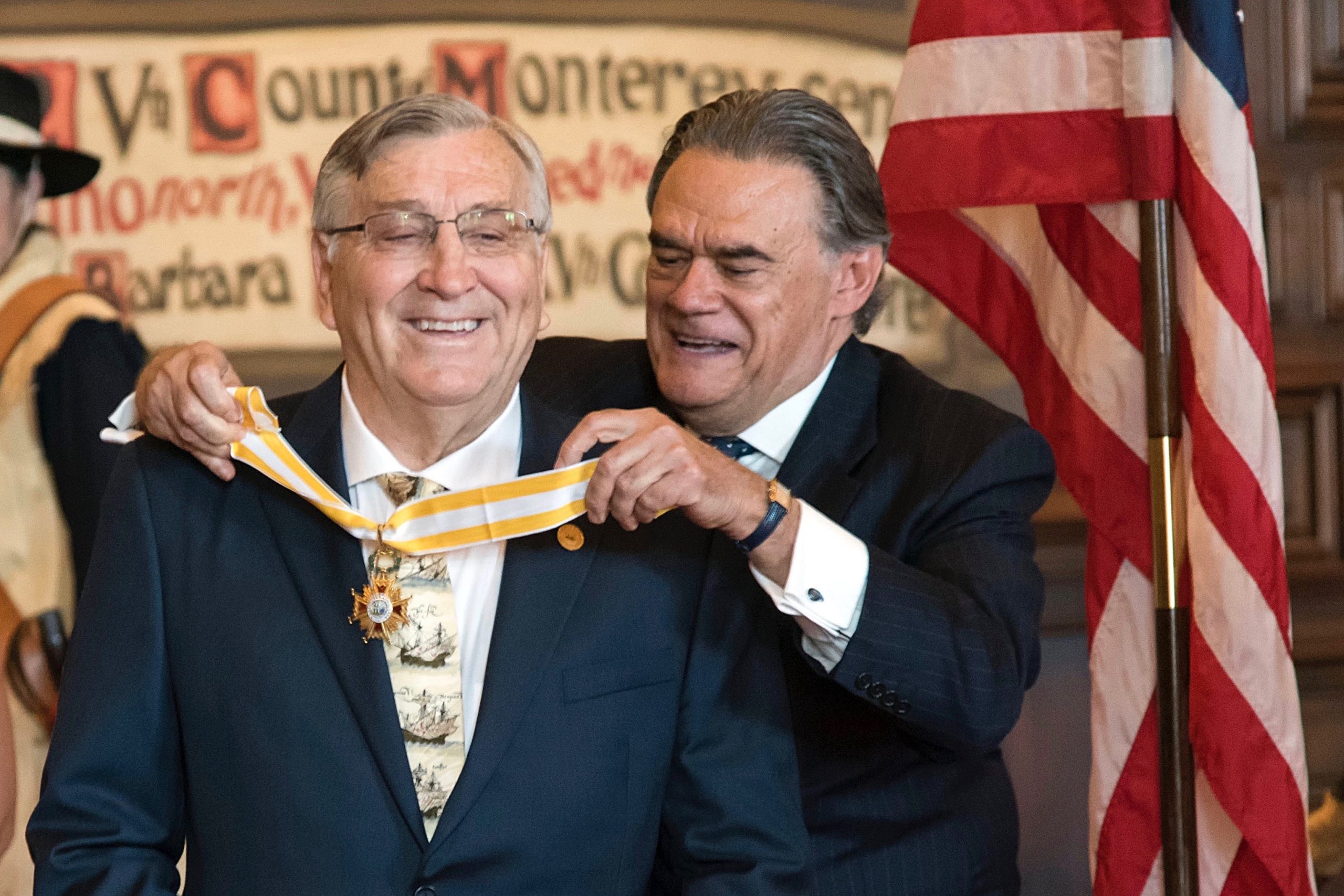 Alfred Runte: Jarrell Jackman Opens the Book on Santa Barbara’s Royal ...