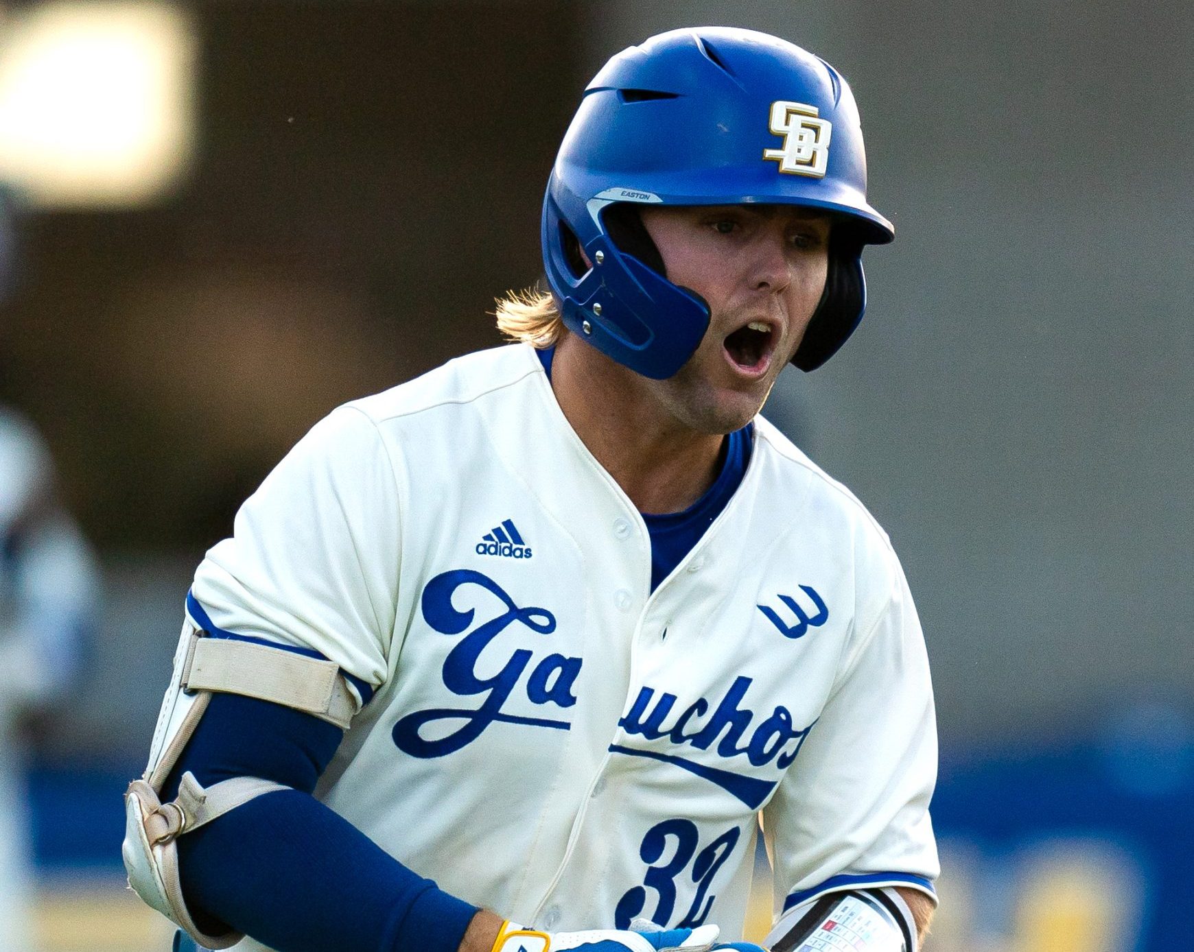 Broc Mortensen Belts 40th Career HR, UCSB Hits 5 Bombs in 11-5 Win at ...