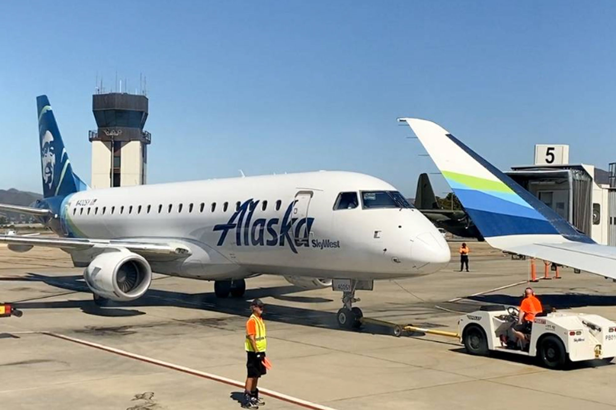 Alaska Airlines Launching Nonstop Flights From San Luis Obispo to Las ...