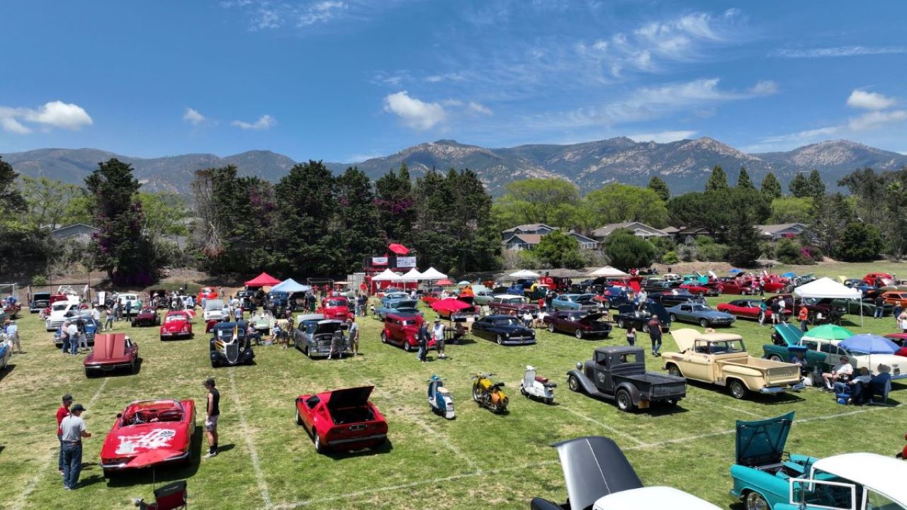 Classics Car Show Steers $15,500 Toward Bishop Athletic Department ...