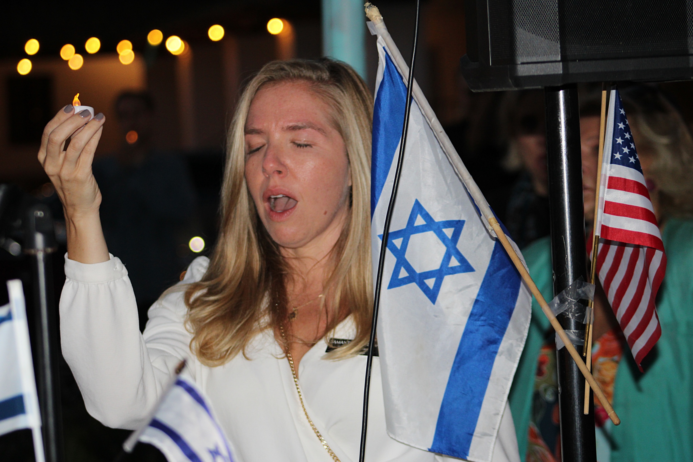 Candlelight Vigil in Santa Barbara Honors Jews Killed in Hamas Surprise ...
