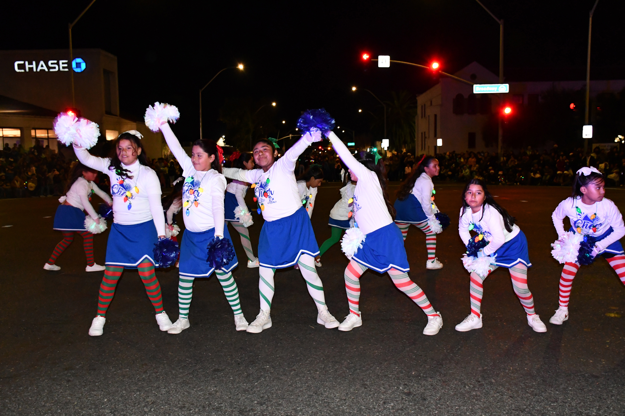 Santa Maria Shines Merry and Bright with Return of Parade of Lights ...