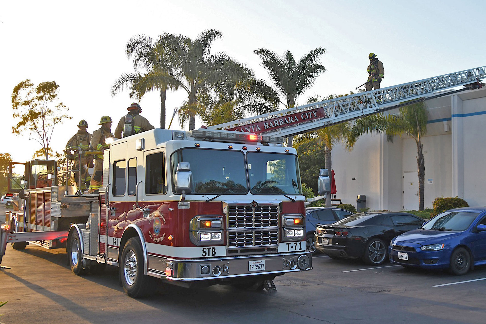Firefighters Battle 2-Alarm Fire at Industrial Building in Carpinteria ...