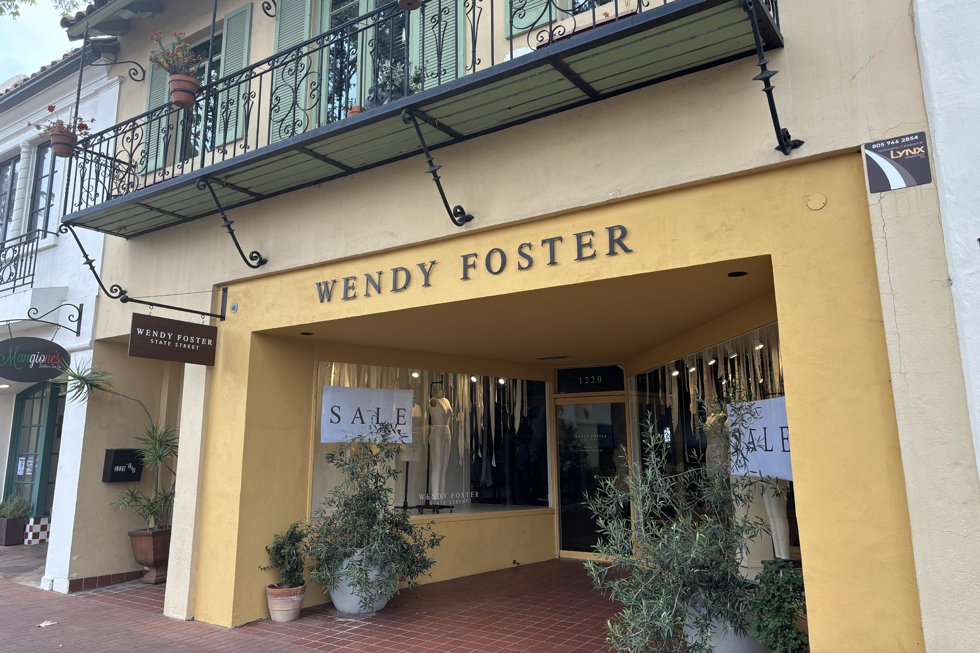 BizHawk: Wendy Foster Store, Trattoria Vittoria Restaurant Shutting ...