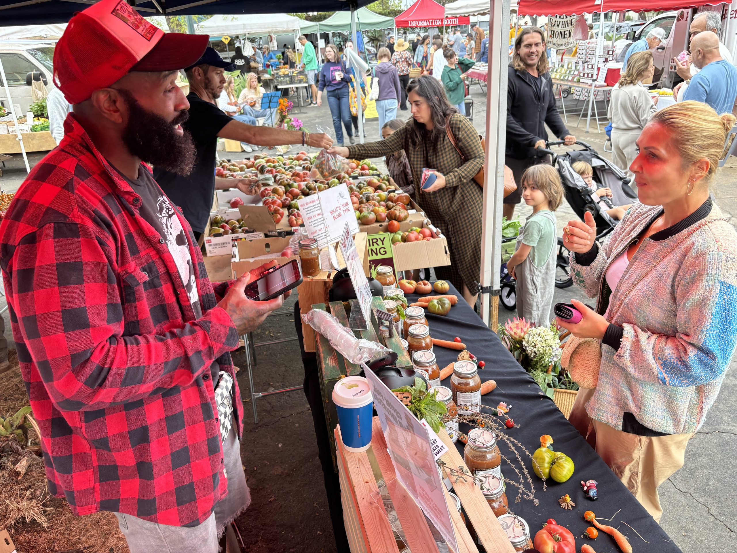 'Magical World' of Farmers Market Nears Final Saturday Before Big Move ...