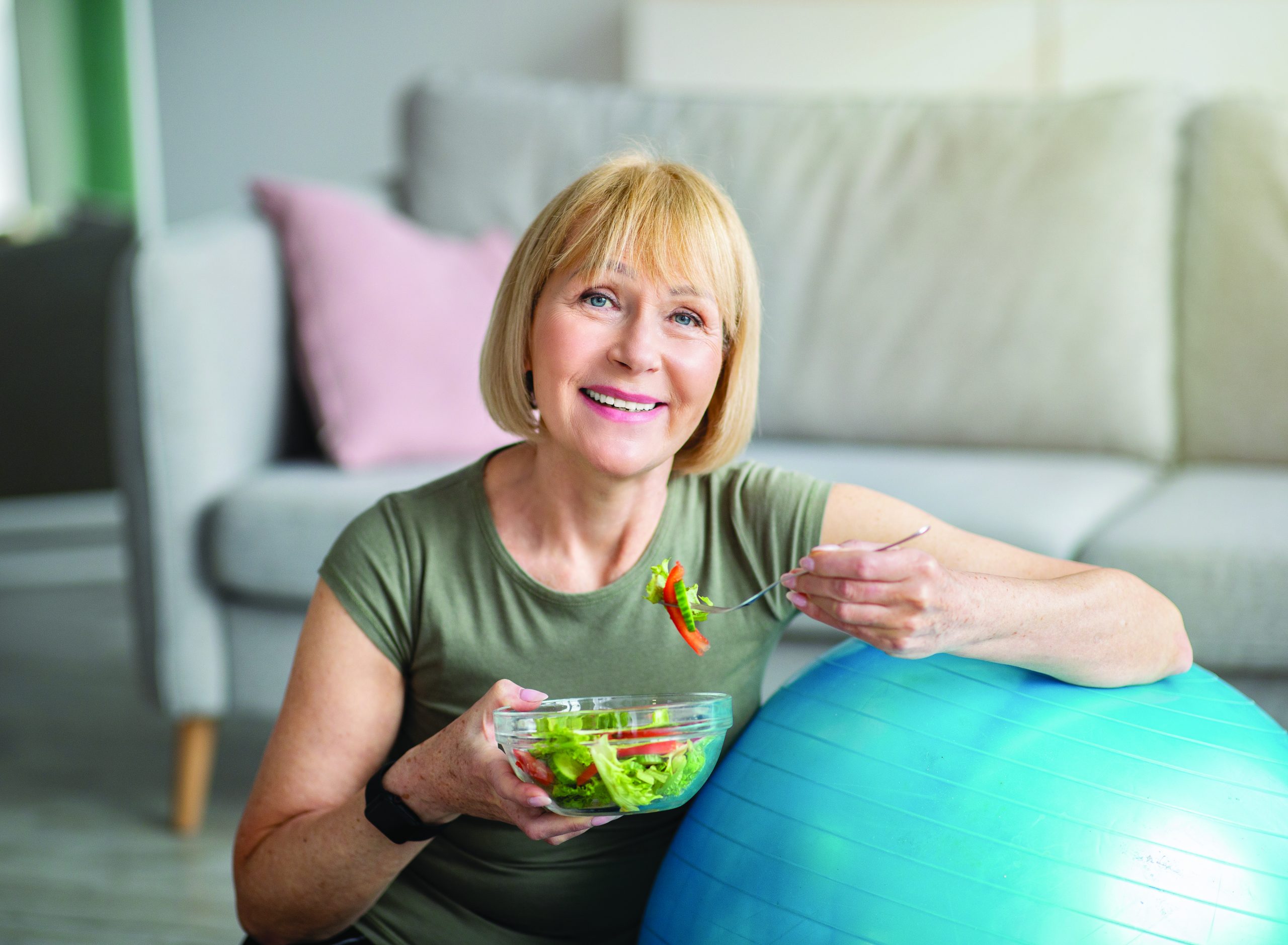 Eating Well at Every Age: A Guide to Women’s Nutritional Needs | The ...