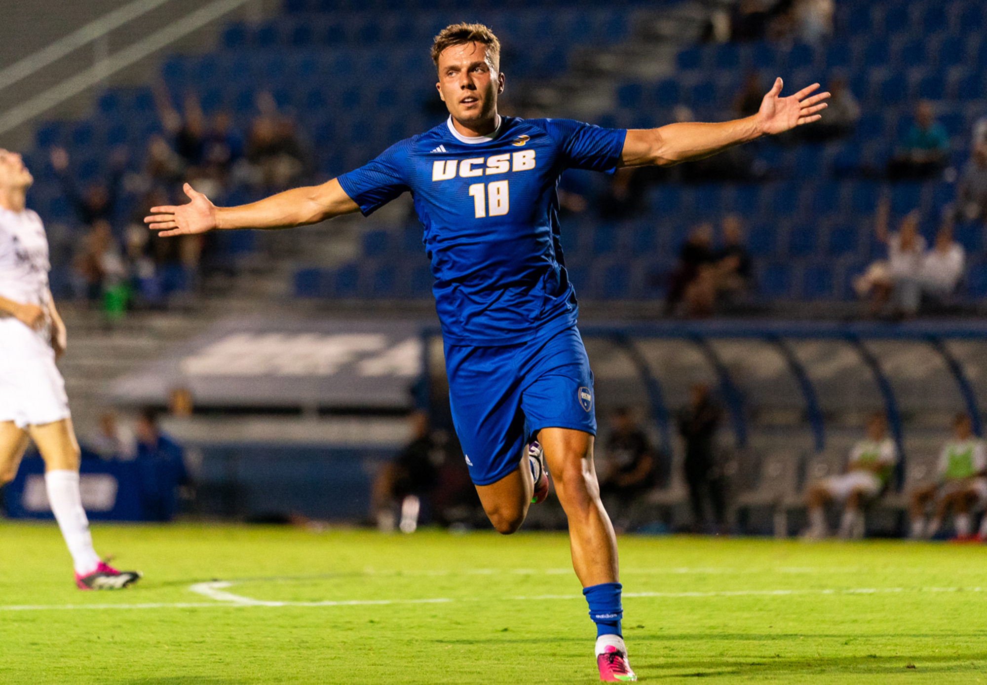 Nicolas Willumsen's Overtime Goal Vaults UCSB Men's Soccer Past UCLA in ...