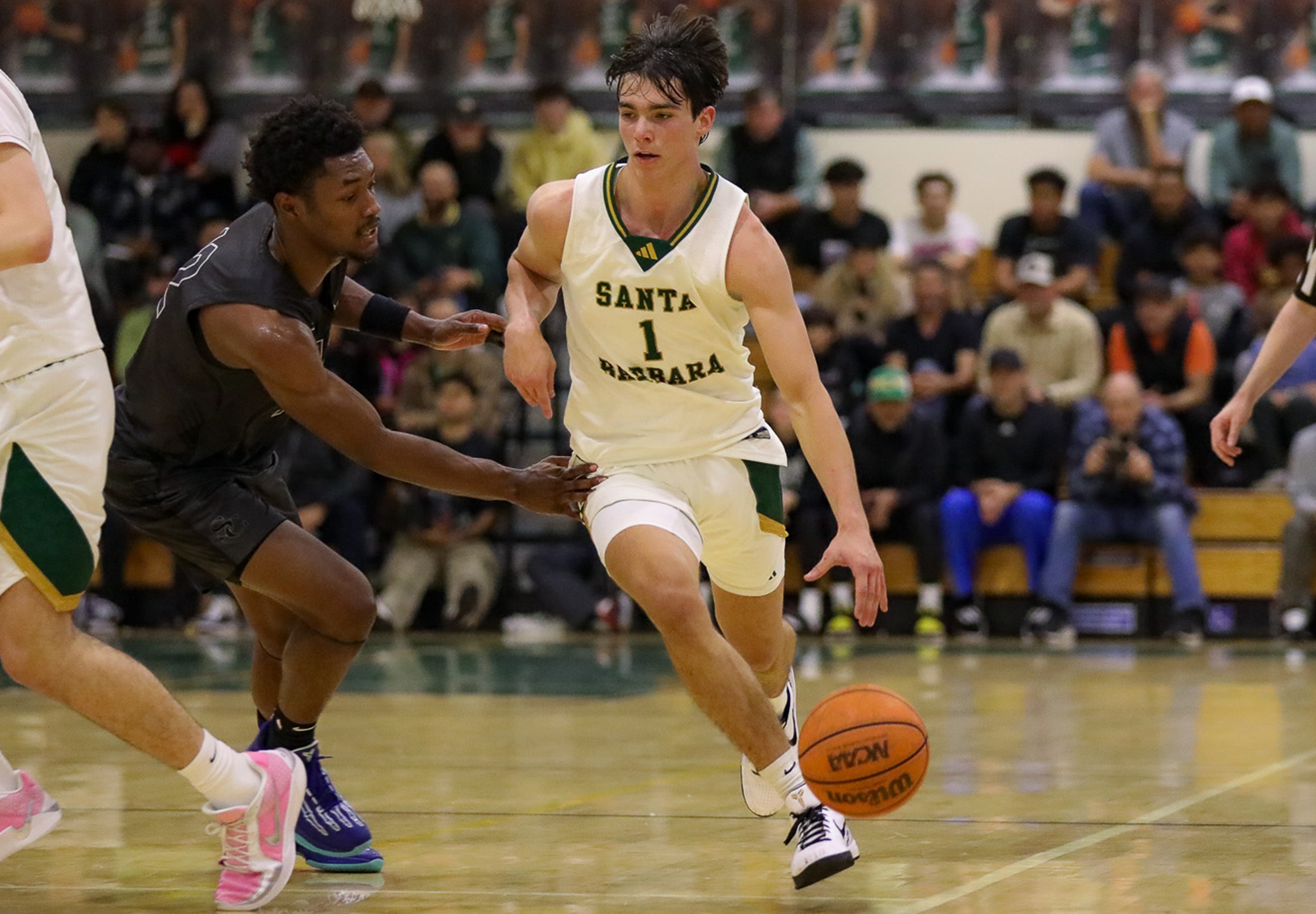 Luke Zuffelato Hits Game-Winner, Santa Barbara High Basketball Defeats ...