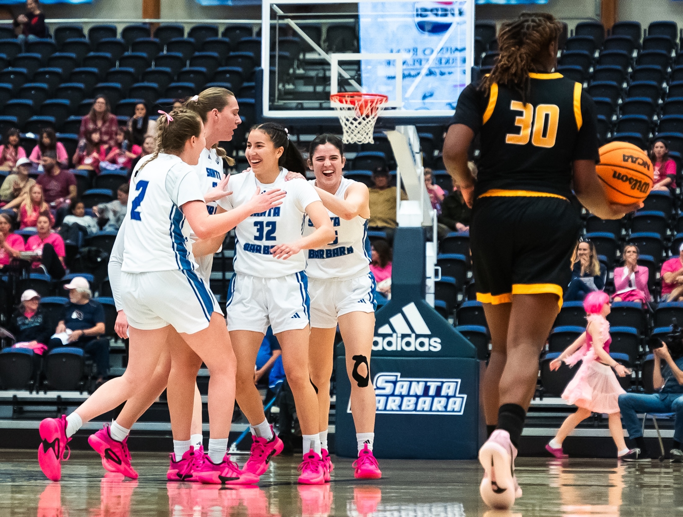 Jessica Grant’s Three-For-All Leads UCSB Women to Convincing Victory ...