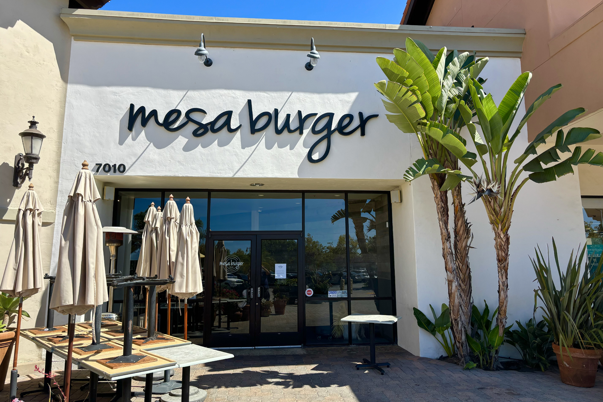 BizHawk: Mesa Burger Sizzles Out in Goleta, Leaving One Location ...