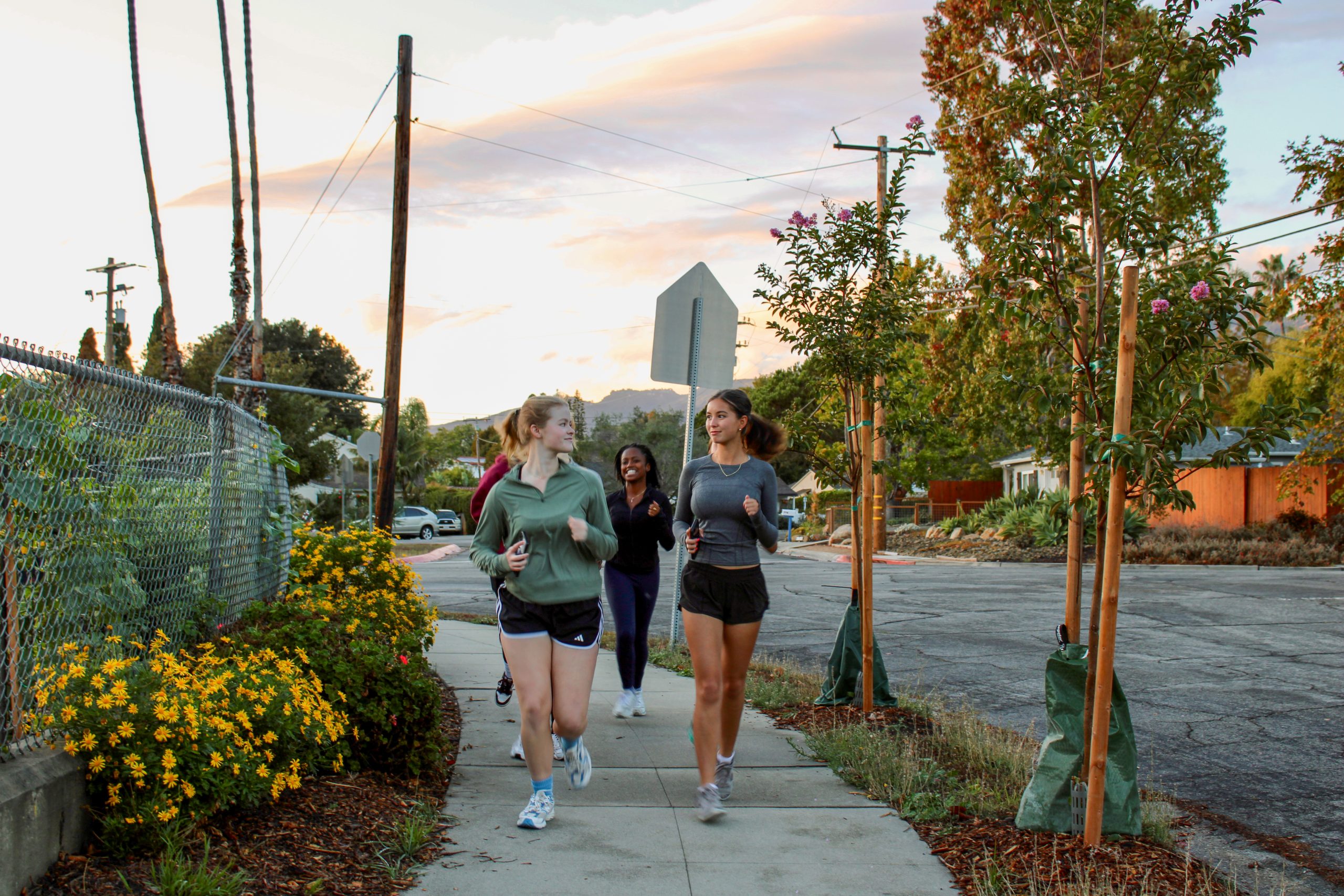 2 Best Friends Start Santa Barbara Teen Girl Run Club | Local News ...