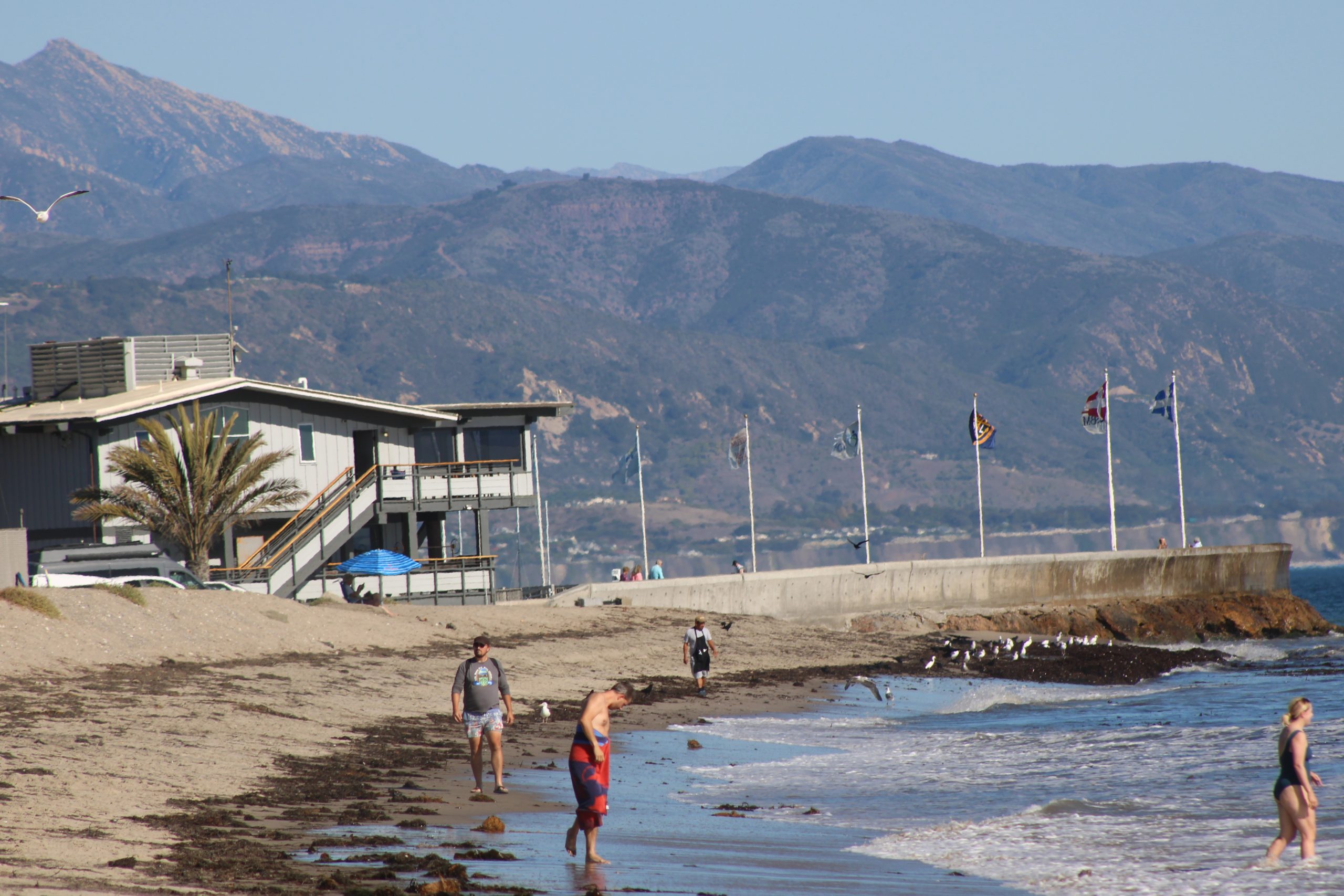 Leadbetter Beach Keeps Rock Revetment to Protect Coast During Winter ...