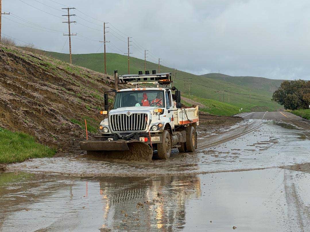 Santa Barbara Hit With Highway Closures, Flooding During Heavy Rain ...